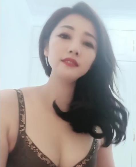 完美御姐气质风骚颜值又高 [1V-1.1G] - 发现者资源网