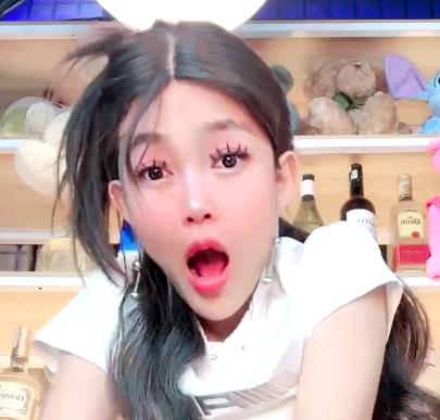 高颜值刺青网红-善良的姐姐-深渊巨口！ [3V-2.5G] - 发现者资源网